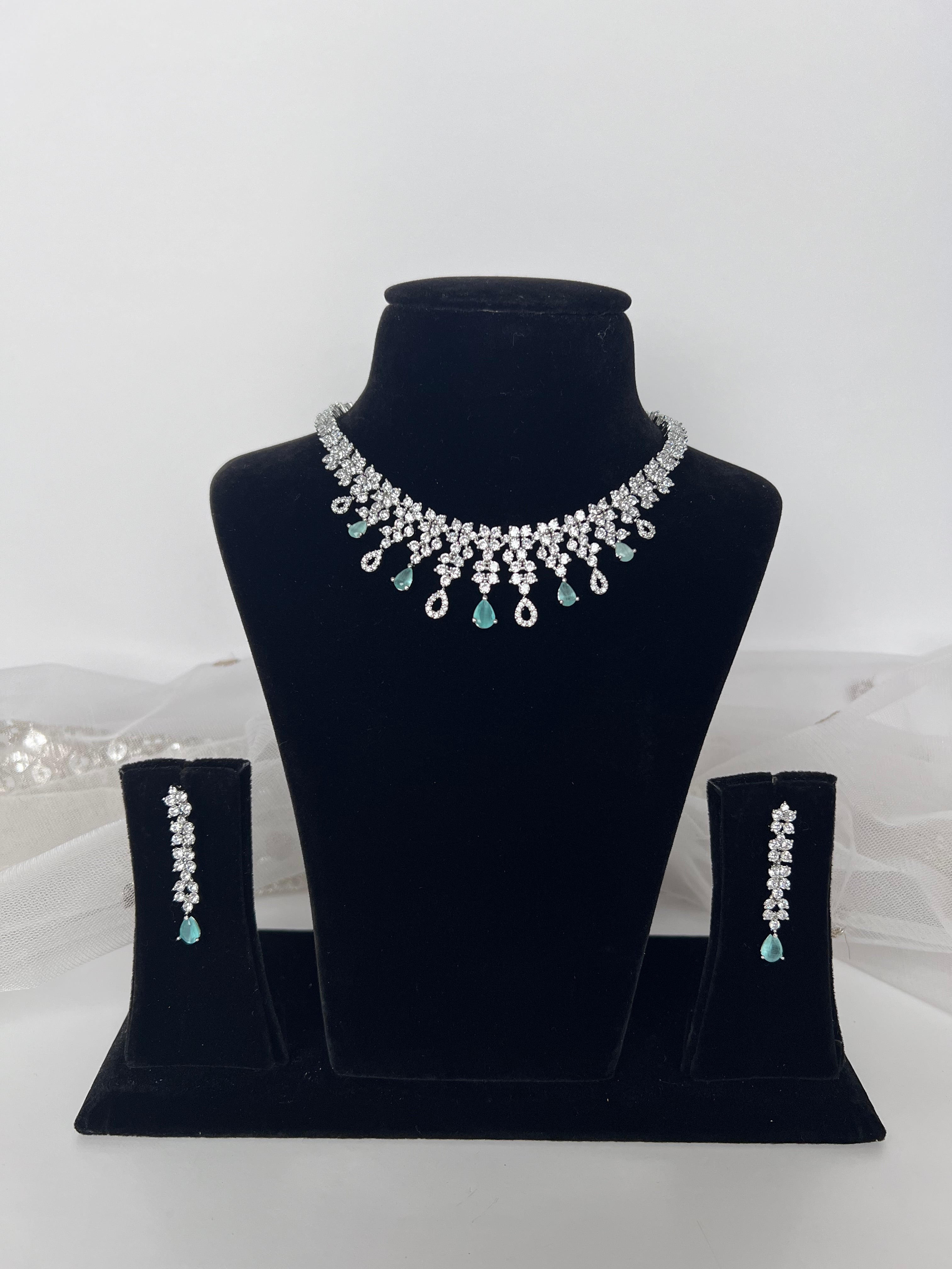 Mint Diamonds – Lush Jewelry Studio